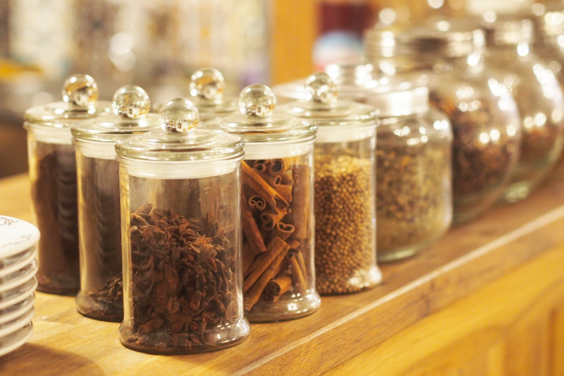 Pause thé chez Si Par Azar, Marseille - WE WASH TRASH | Blog Déco ...