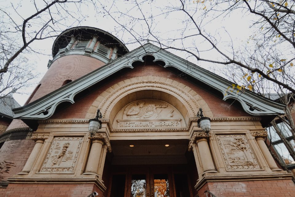 westmount-bibliotheque-harrypotter - WE WASH TRASH | Blog Déco ...